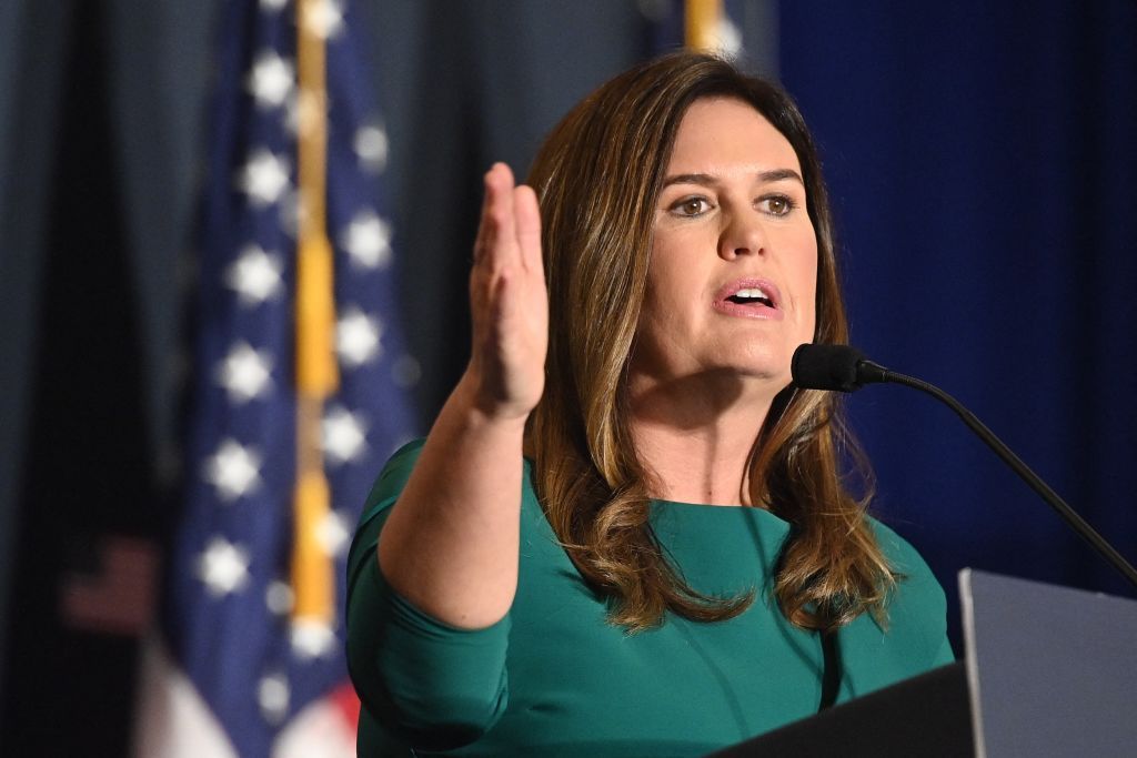 Sarah Sanders Former Trump Spokesperson Becomes First Female Governor