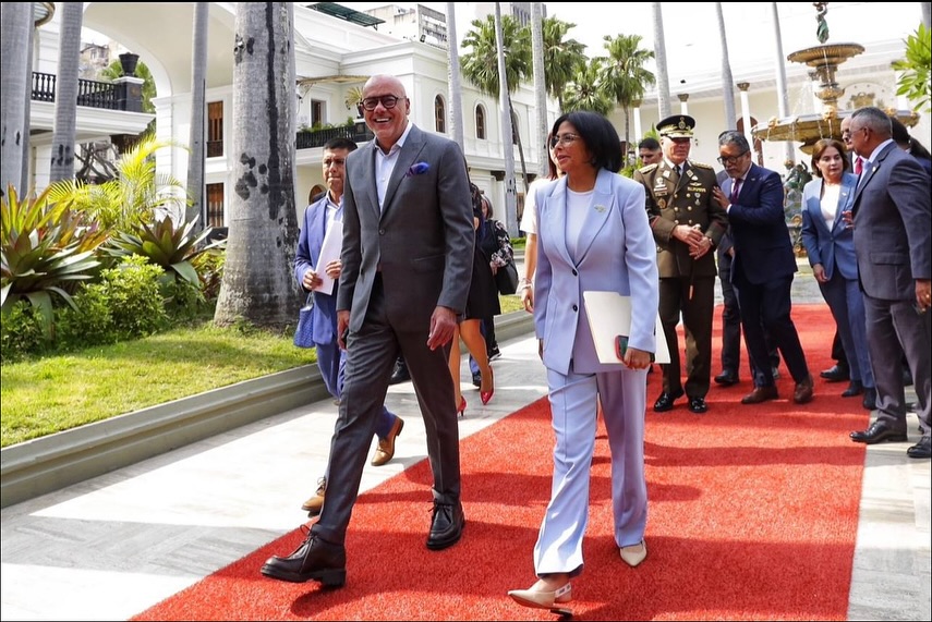 Former Venezuelan General Says Delcy Rodríguez and Brother Have ...