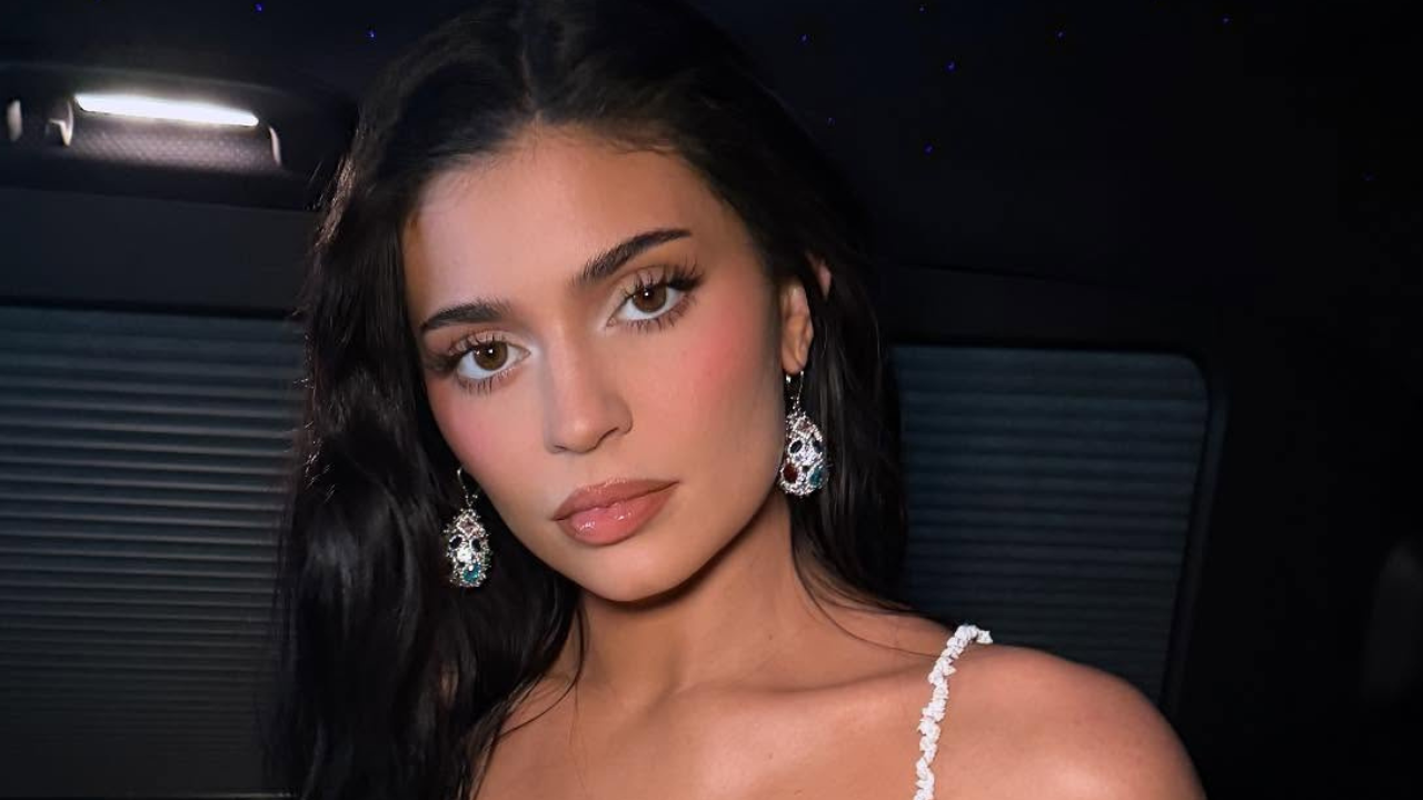 Lawsuit Against Kylie Jenner Claims Salvadoran Housekeeper Faced ...